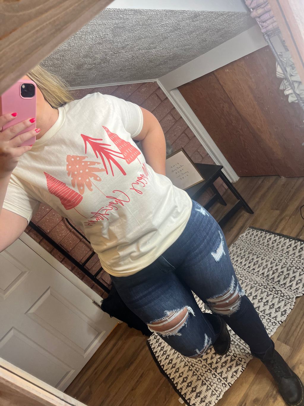 Women's Pink Christmas Graphic Tee | 29Eleven | Menan, ID – 29eleven